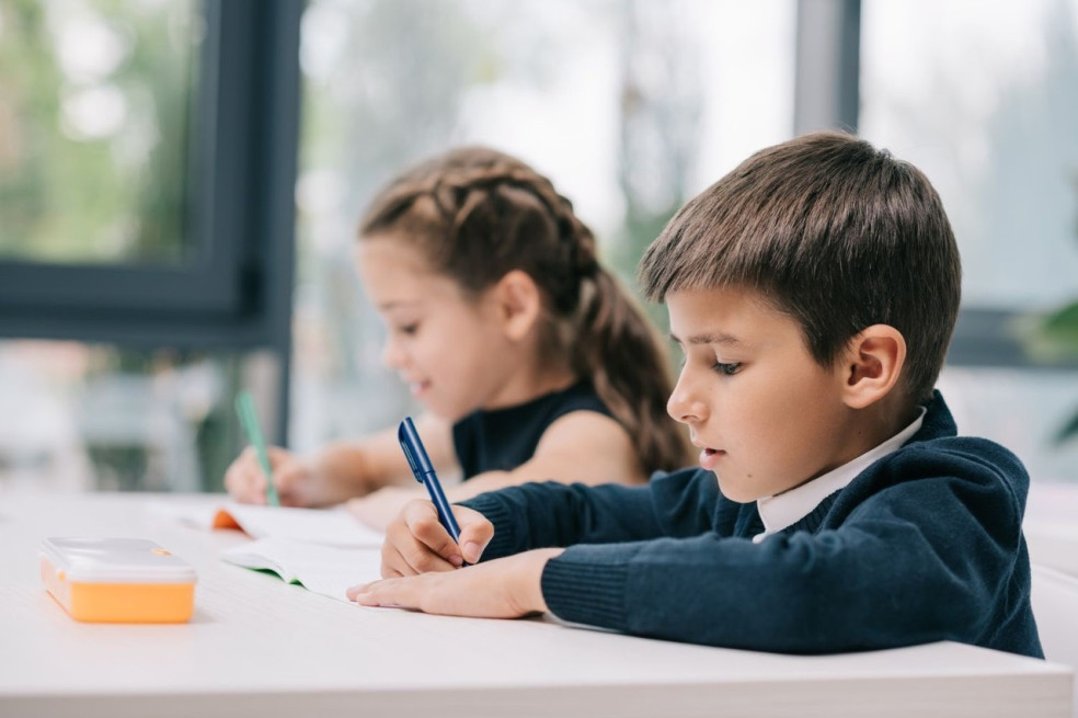 Diktáty pre 4. ročník: Zvládnite všetky gramatické nástrahy ...